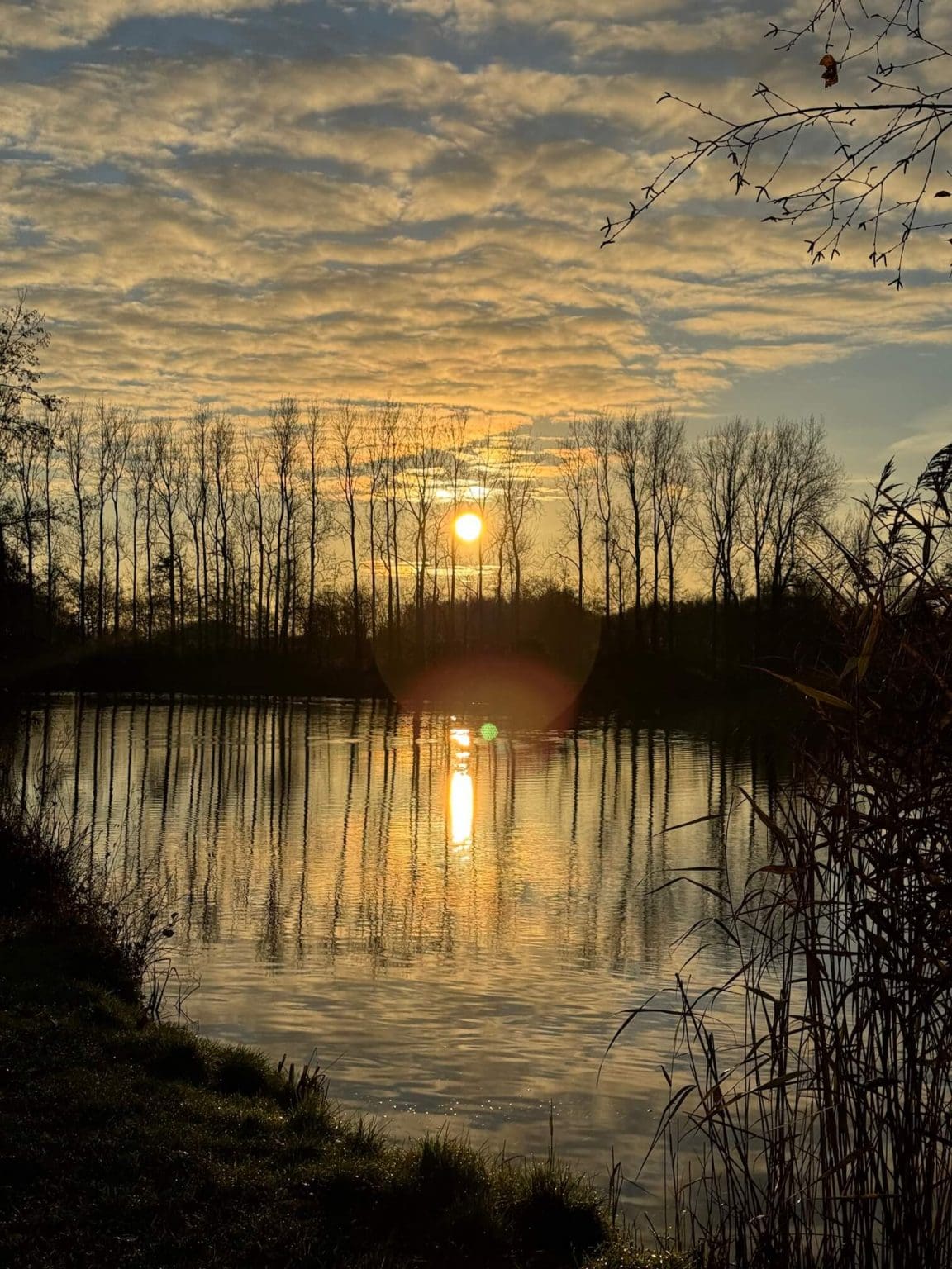 Tent Pitches | Caravan Pitches | Mere Brow | Lancashire - Leisure Lakes